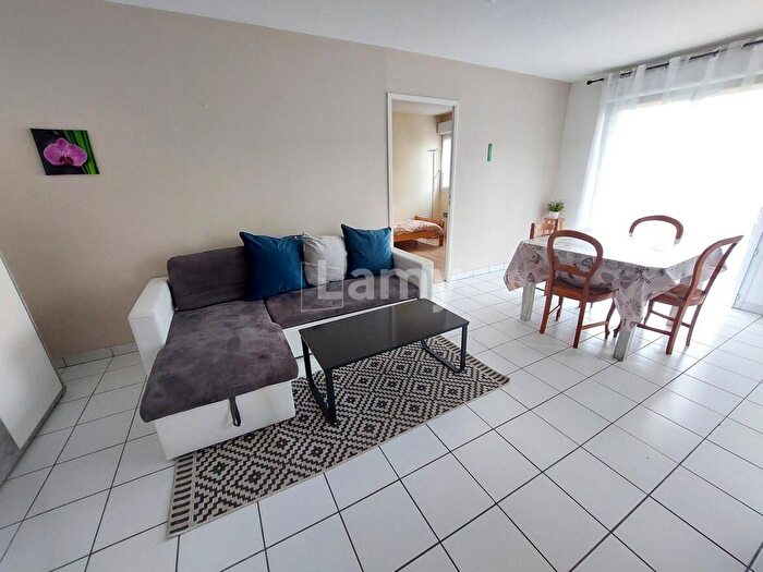 Appartement à louer - Bourg, Lons - 3 pièces