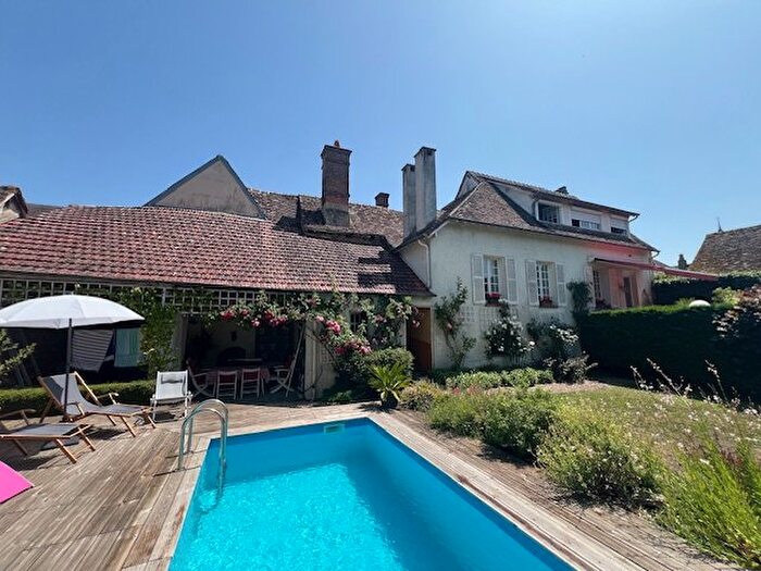 Maison à vendre - Anet - 8 pièces - 6 chambres