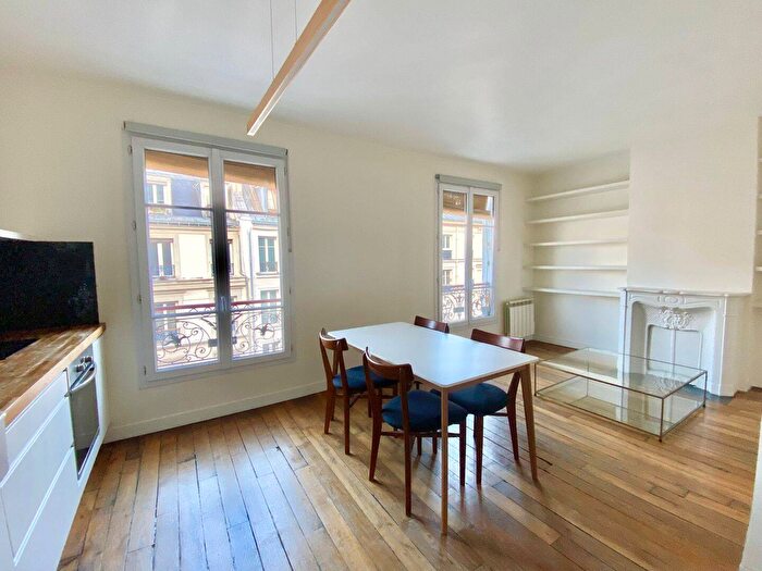 Belleville, Paris 20ème arrondissement - Appartement 2 pièces à louer