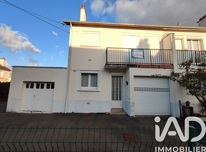 Maison à vendre - La Flèche, Bolerie, Sainte-Colombe, La Monnerie - 4 pièces - 3 chambres