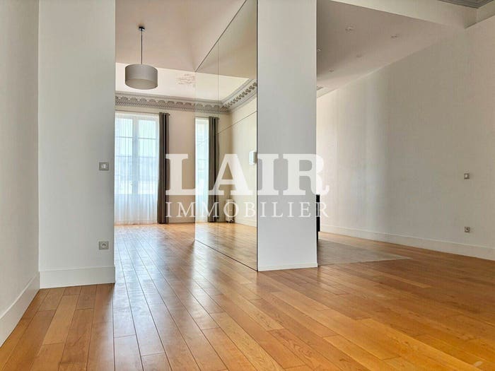 Appartement 5 pièces à Centre Ville-Saint Léonard-Notre-Dame, Alençon, à louer