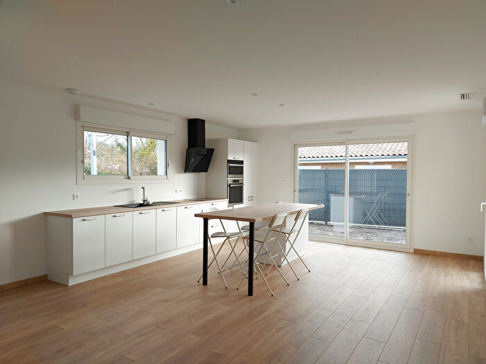 Maison à vendre - Audenge - 4 pièces - 3 chambres