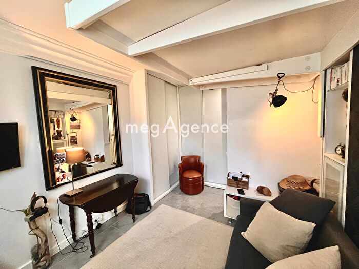 Appartement à vendre - Saint-Nom-la-Bretèche - 1 pièce - 1 chambre