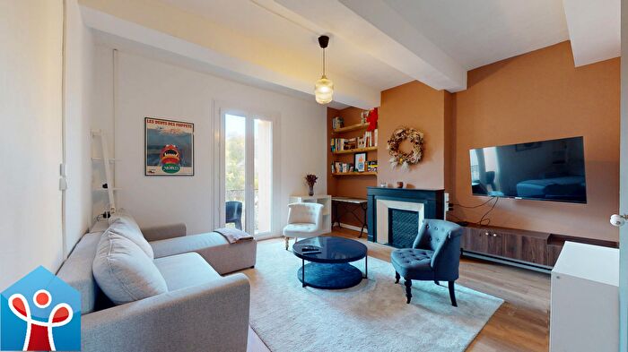 Appartement à vendre - Vias, Ville - 3 pièces - 2 chambres