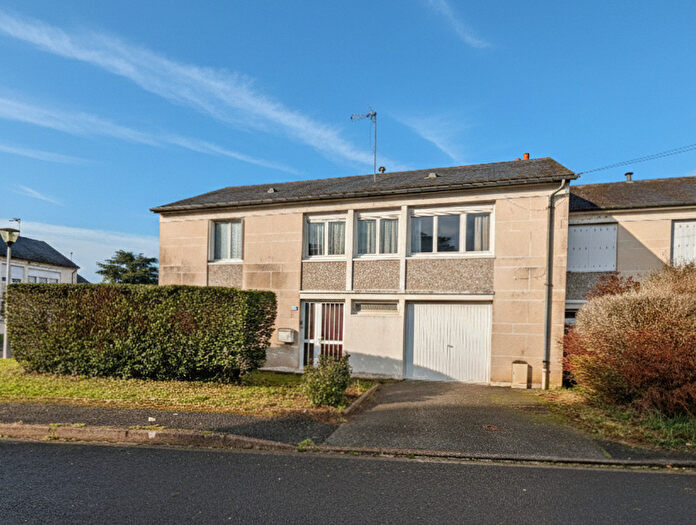 Maison à vendre - Châtellerault, Ozon - 4 pièces - 3 chambres