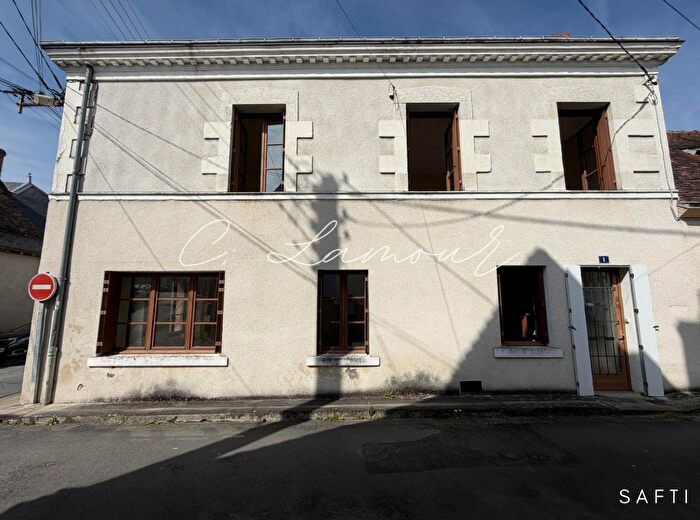 Maison à vendre - Châtillon-sur-Indre - 4 pièces - 2 chambres