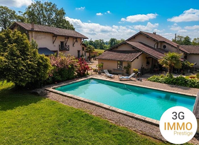 Maison à vendre - Saint-Trivier-sur-Moignans - 4 pièces - 3 chambres