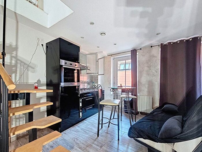 Appartement à vendre - Montbéliard, Centre-ville, Prairie, Batteries du Parc, Charmontet - 2 pièces - 1 chambre