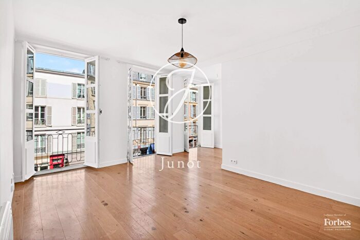 Versailles, Notre Dame : Appartement 4 pièces à vendre