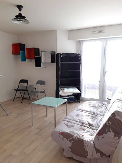 Appartement 1 pièce à Pyramides, La Roche-sur-Yon, à louer