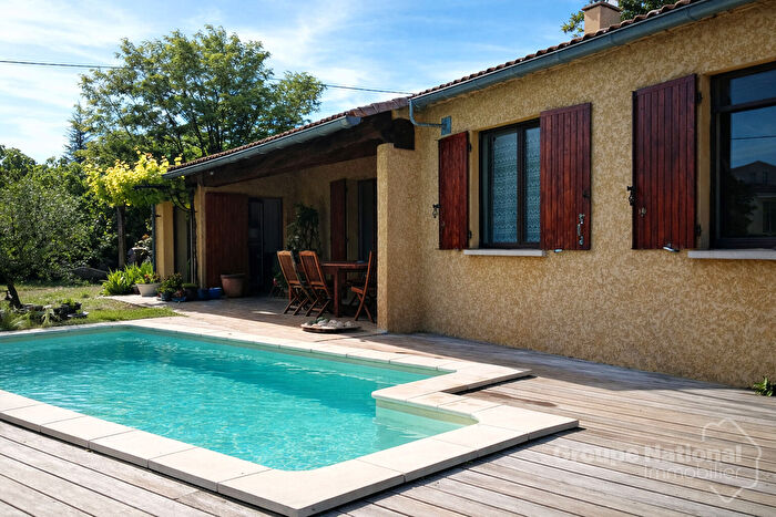 Maison à vendre - Saint-André-de-Roquepertuis - 5 pièces - 3 chambres