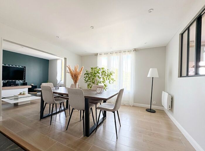 Appartement 4 pièces à Tours, Montjoyeux, à vendre