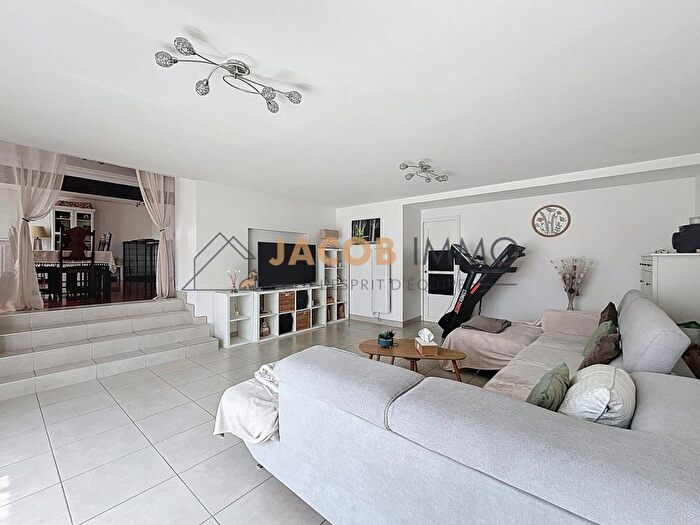 Maison à vendre - Saint-Renan - 6 pièces - 4 chambres