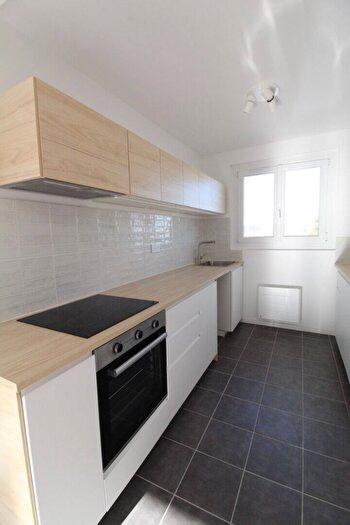 Appartement à louer - Balzac, Dijon - 3 pièces - 2 chambres