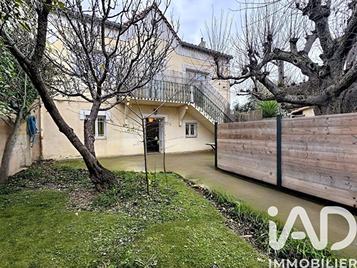 Maison à vendre - Saint-Laurent-de-la-Cabrerisse - 6 pièces - 4 chambres