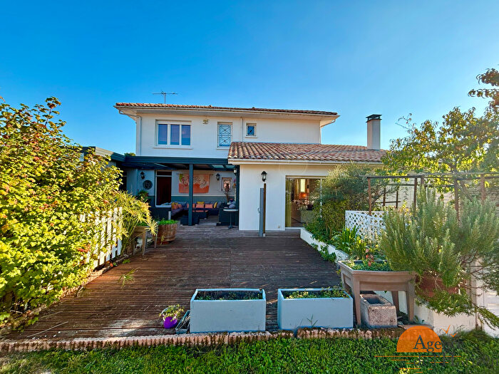 Maison à vendre - Pessac, M - 6 pièces - 4 chambres