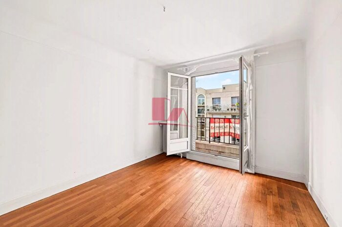 Appartement à vendre - Vanves, Centre Saint-Rémy - 2 pièces - 1 chambre