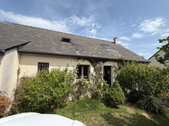 Maison 6 pièces à Beaumont-la-Ronce, à vendre
