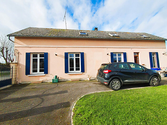 Maison 6 pièces à Mesnil-Saint-Laurent, à vendre