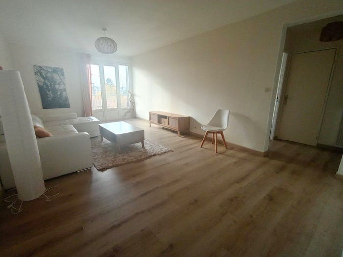 Appartement 4 pièces à louer à Le Plan, Valence