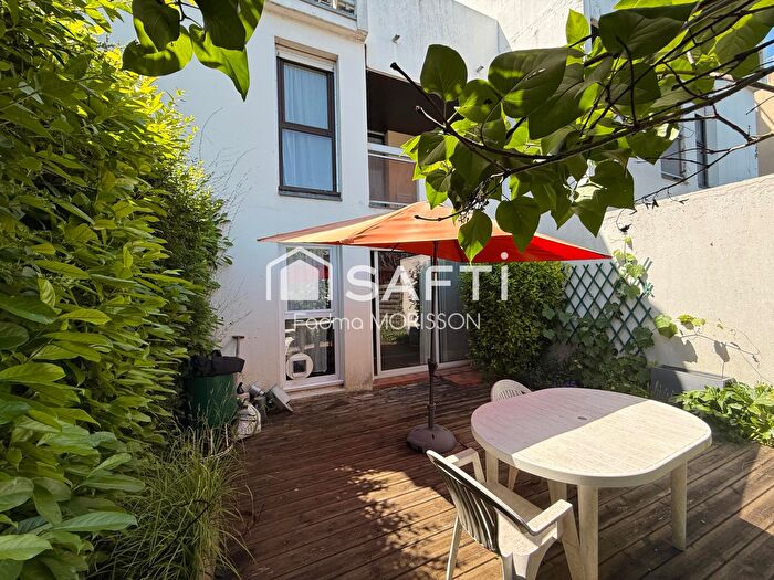 Andrésy, Charvaux : Appartement 6 pièces à vendre