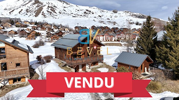 Maison à vendre - Fontcouverte-la-Toussuire - 7 pièces - 6 chambres