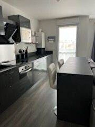 Est, Fosses - Appartement 2 pièces à louer