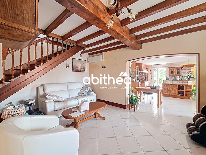 Maison à vendre - Saujon - 6 pièces - 4 chambres