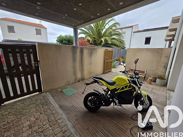 Appartement à vendre - Périgny - 4 pièces - 2 chambres