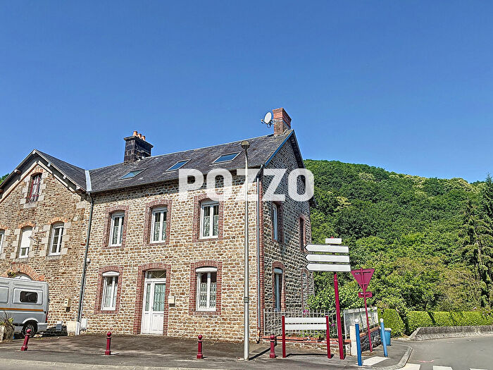 Maison 8 pièces à Vire, Centre-ville, Gare, à vendre