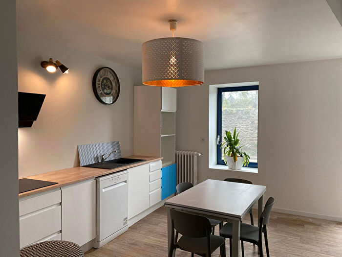 Appartement à louer - Plouagat - 4 pièces - 3 chambres