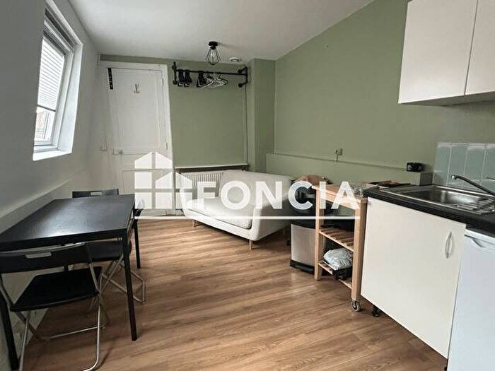 Appartement à louer - Saint Pierre, Croix - 1 pièce