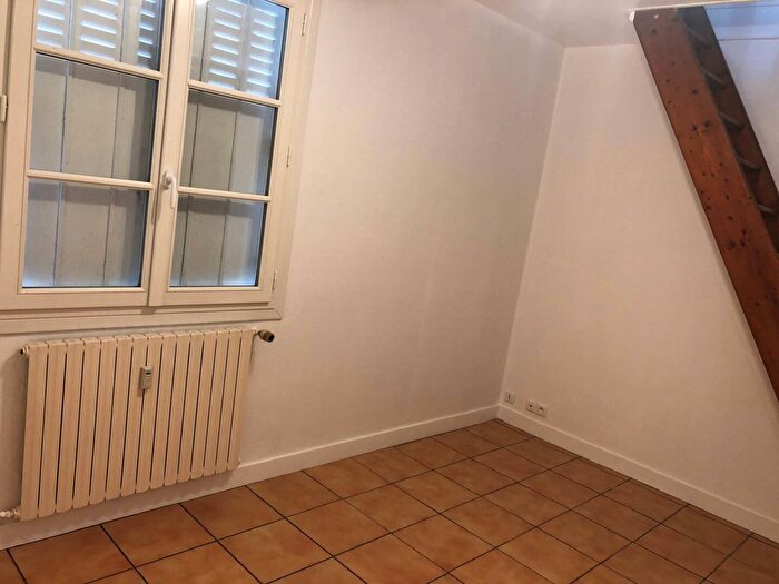 Appartement à louer - Jardiniers, Senlis - 2 pièces - 1 chambre