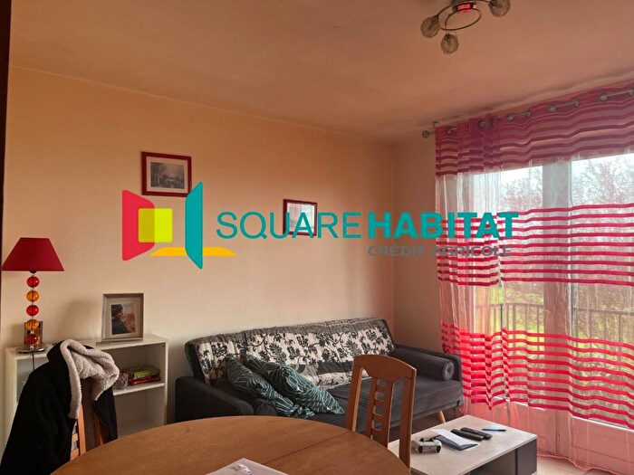 Maison à louer - Saint-Benin-dAzy - 3 pièces - 2 chambres