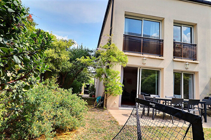 Maison 6 pièces à Maisons-Laffitte, Ouest, à vendre
