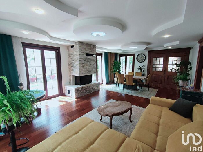 Maison à vendre - Morangles - 8 pièces - 5 chambres