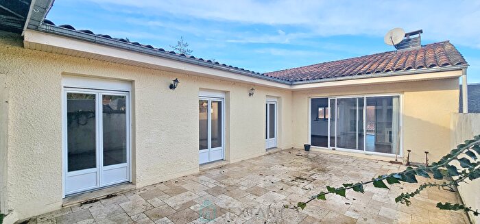 Maison à vendre - Sarlat-la-Canéda - 6 pièces - 3 chambres