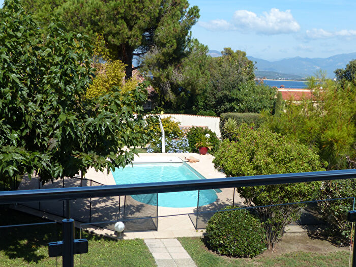 Grosseto-Prugna : Maison 7 pièces à vendre