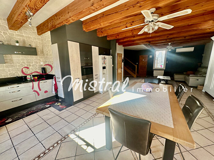 Maison à vendre - Aigues-Mortes - 5 pièces - 4 chambres