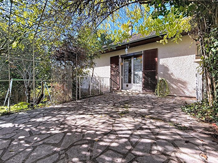 Maison à vendre - Brive-la-Gaillarde - 4 pièces - 3 chambres