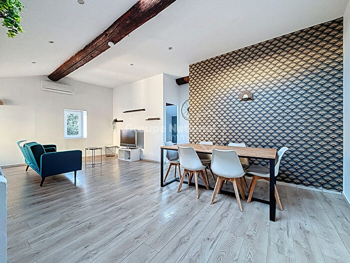 Appartement à louer - Saint-Chamas - 4 pièces - 3 chambres