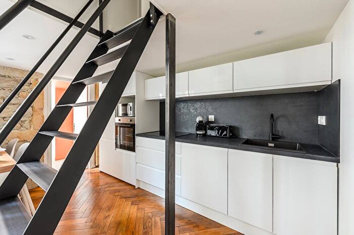 Pentes de la croix-rousse, Lyon 1er arrondissement - Appartement 4 pièces à louer