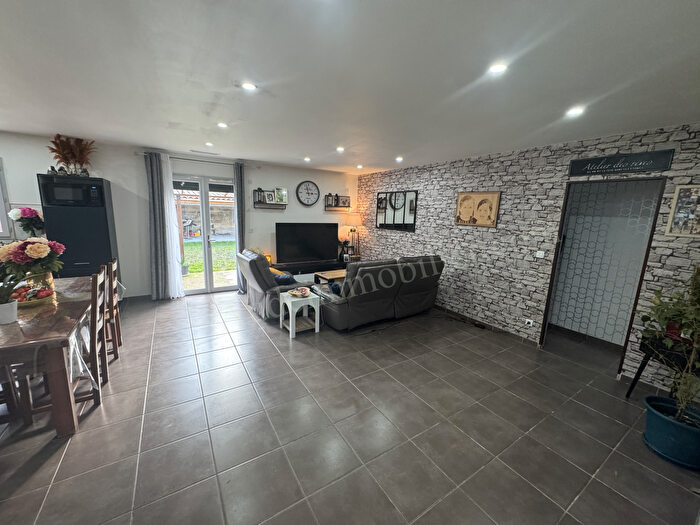 Maison à vendre - Carcassonne - 4 pièces - 3 chambres