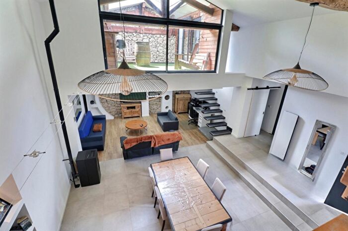 Maison 7 pièces à Podensac, à vendre
