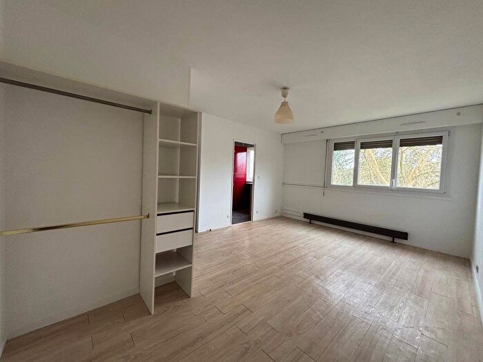 Appartement à louer - Cévennes, Les Ulis - 1 pièce