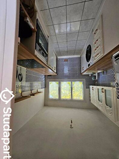 Appartement à louer - La Roseraie, Angers - 1 pièce - 2 chambres