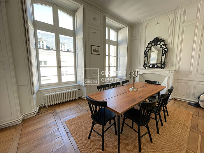 Appartement à vendre - Quartiers Centre, Centre-ville - 5 pièces - 1 chambre