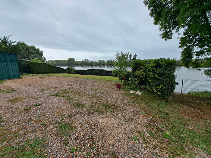 Maison à vendre - Le Thuit - 6 pièces - 5 chambres