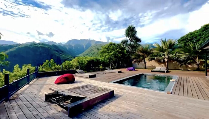 Maison à vendre - Le Tampon, Bras de Pontho - 6 pièces - 4 chambres