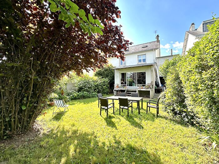 Saint-Herblain, Nord : Maison 7 pièces à vendre